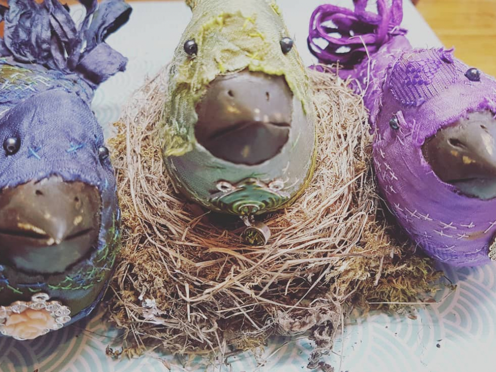 sari birds at home | LAINEY WHITWORTH ART